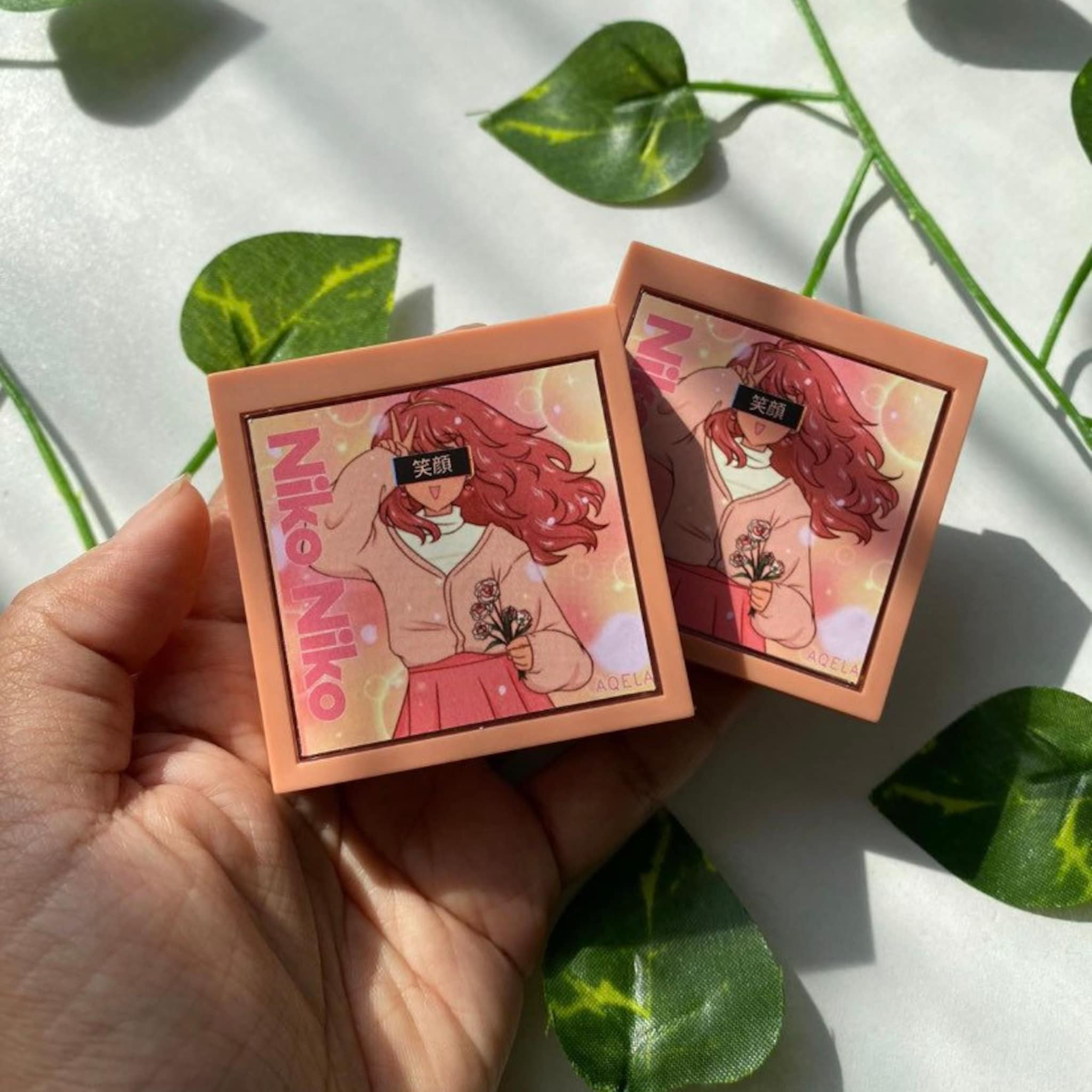 Niko Niko Mini Eyeshadow Palette: 4 Anime-Inspired Vegan – Black Bloxie